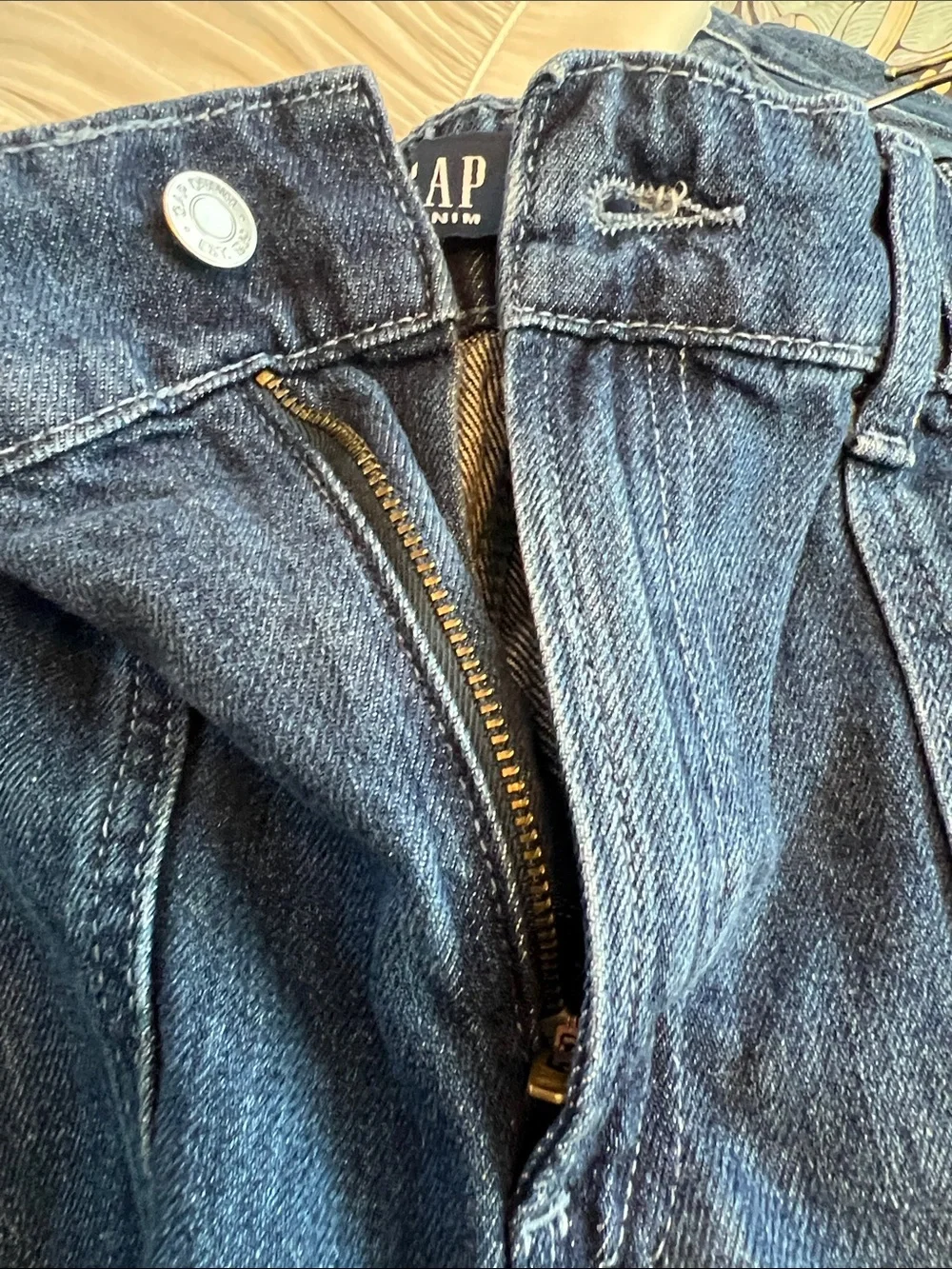 GAP | Shorts | Like New Gap Dark Blue Denim Cargo Shorts Size M | Poshmark